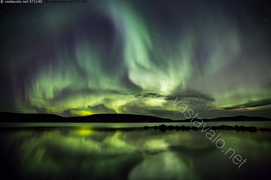 Kuva: Revontulet Ukonjärvellä - Aurora borealis Lappi Ivalo Ukonjärvi ...