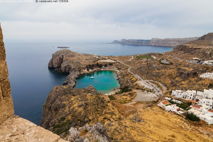 Kuva: Suojainen poukama - Lindos Rodos Välimeri Egeanmeri meri vesi ...
