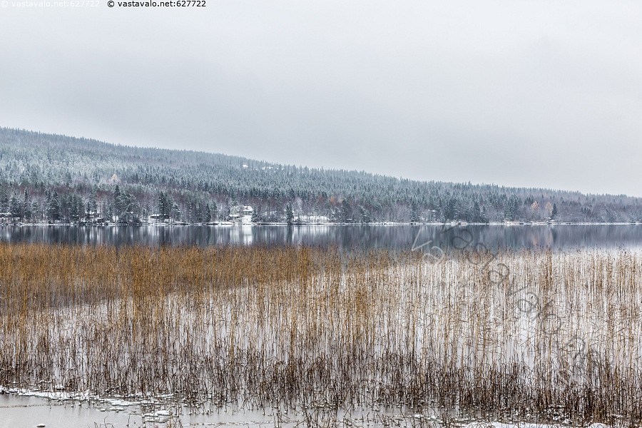 Kuva: Vuokatti lokakuun harmaana päivänä - Vuokatti vaara järvikorte ...