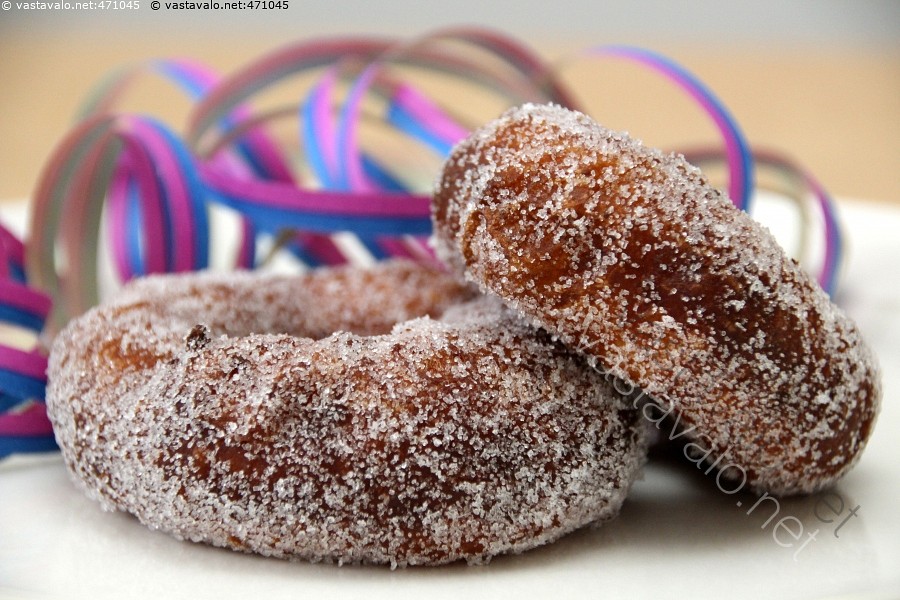 Kuva: Vappumunkit - munkki munkkirinkilä vappu sokeri sokeroitu ...