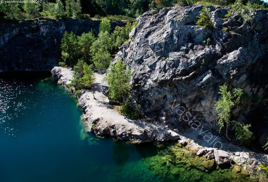 Kuva: Ahvensaaren kalkkikivilouhos - kalkkikivilouhos kallioseinä ...