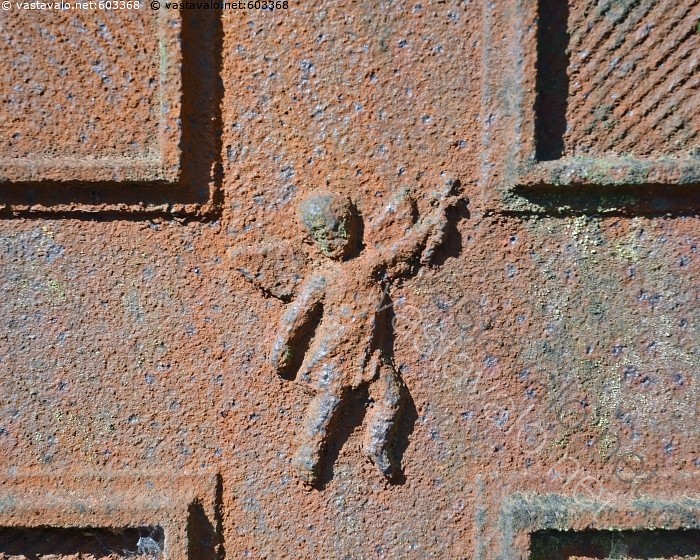 Kuva: Ruostunut enkeli - enkeli enkelihahmo vanha kulunut ruostunut ...