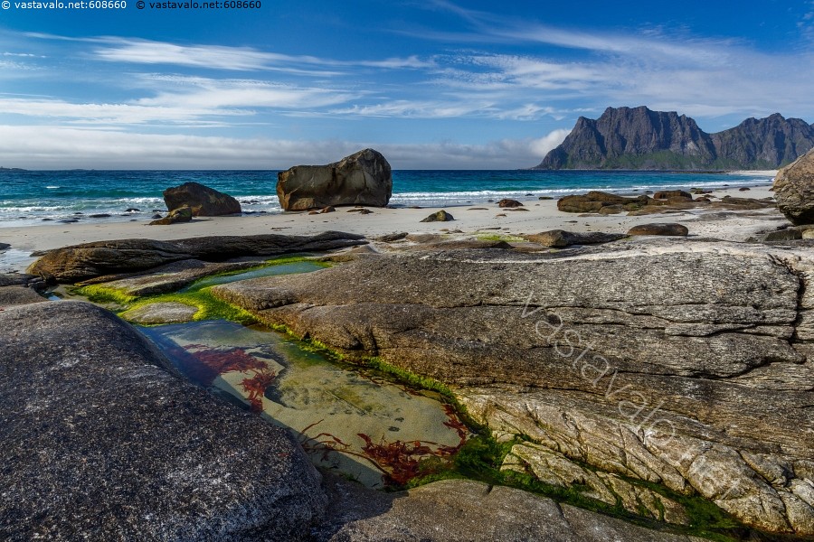 Kuva: Kaunis ranta Norjassa - ranta rannikko hiekka kallio meri vesi ...