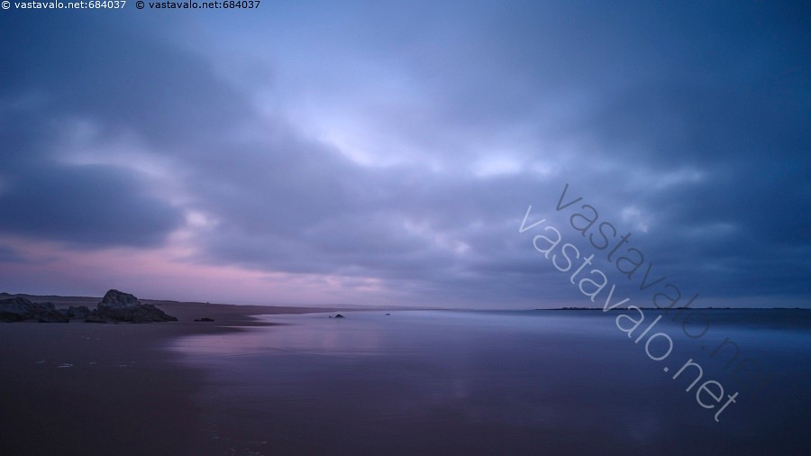 Kuva: Ilta rannalla - ranta hiekkaranta kivi kivikko vesi meri ...