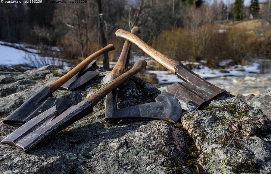 Kuva: Piilukirveet - kirves kirveet vanha vanhat piilu piilukirveet ...