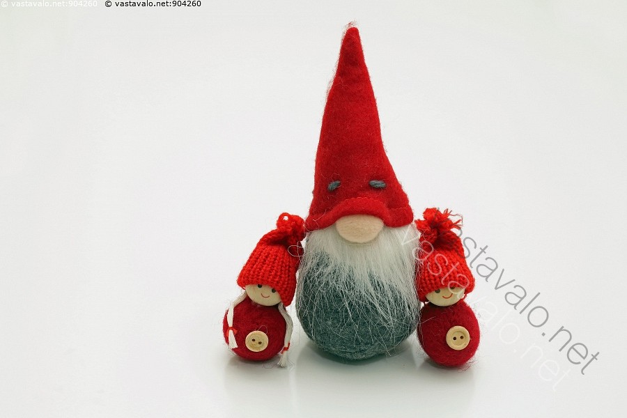 Kuva: Tonttuja - tonttu tontut tonttuja punainen harmaa iso pienet ...