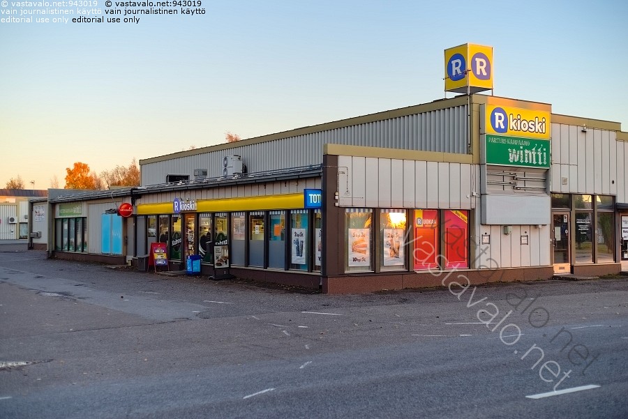 Kuva: R-kioski - kioski myymälä liikerakennus yritys R-kioski ...